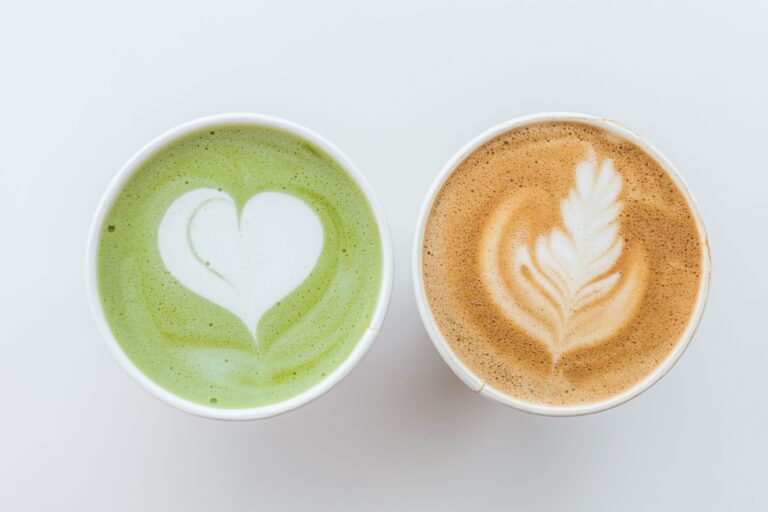 Matcha vs Coffee: A Comprehensive Comparison for Health Enthusiasts ...